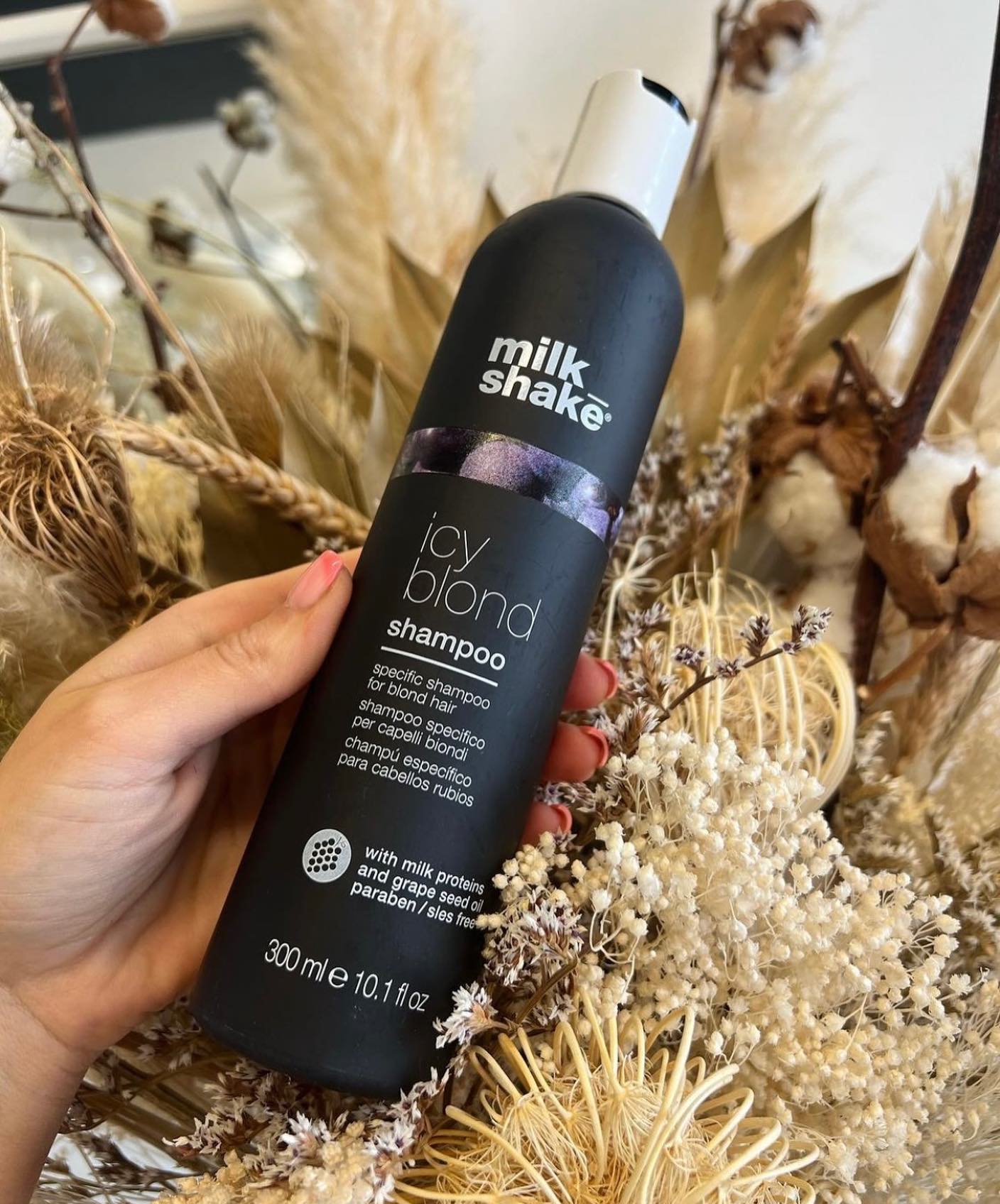 milk_shake Icy Blond Shampoo | Allure by Epic